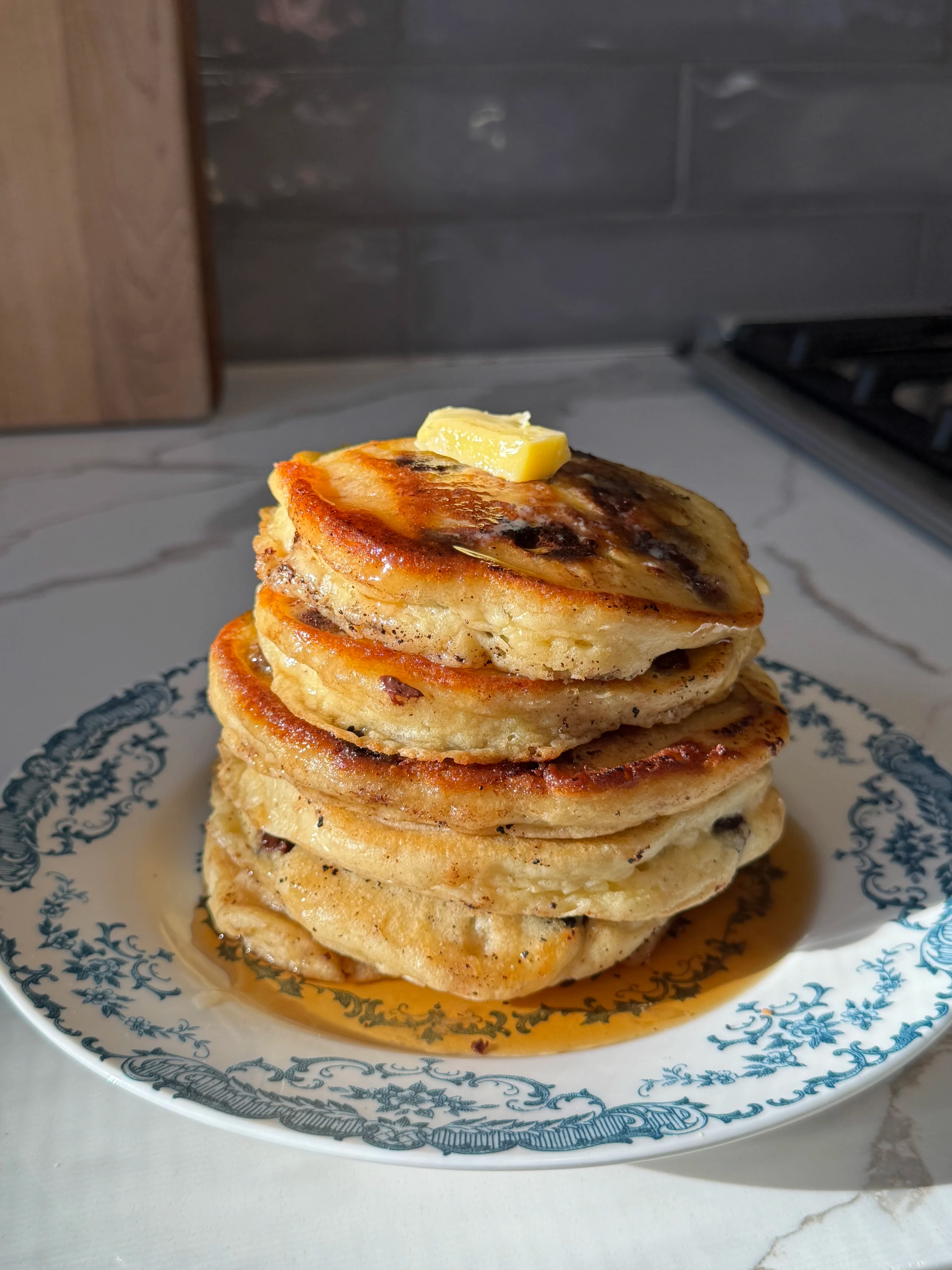 Chocolate Chip Buttermilk Pancakes | Provecho